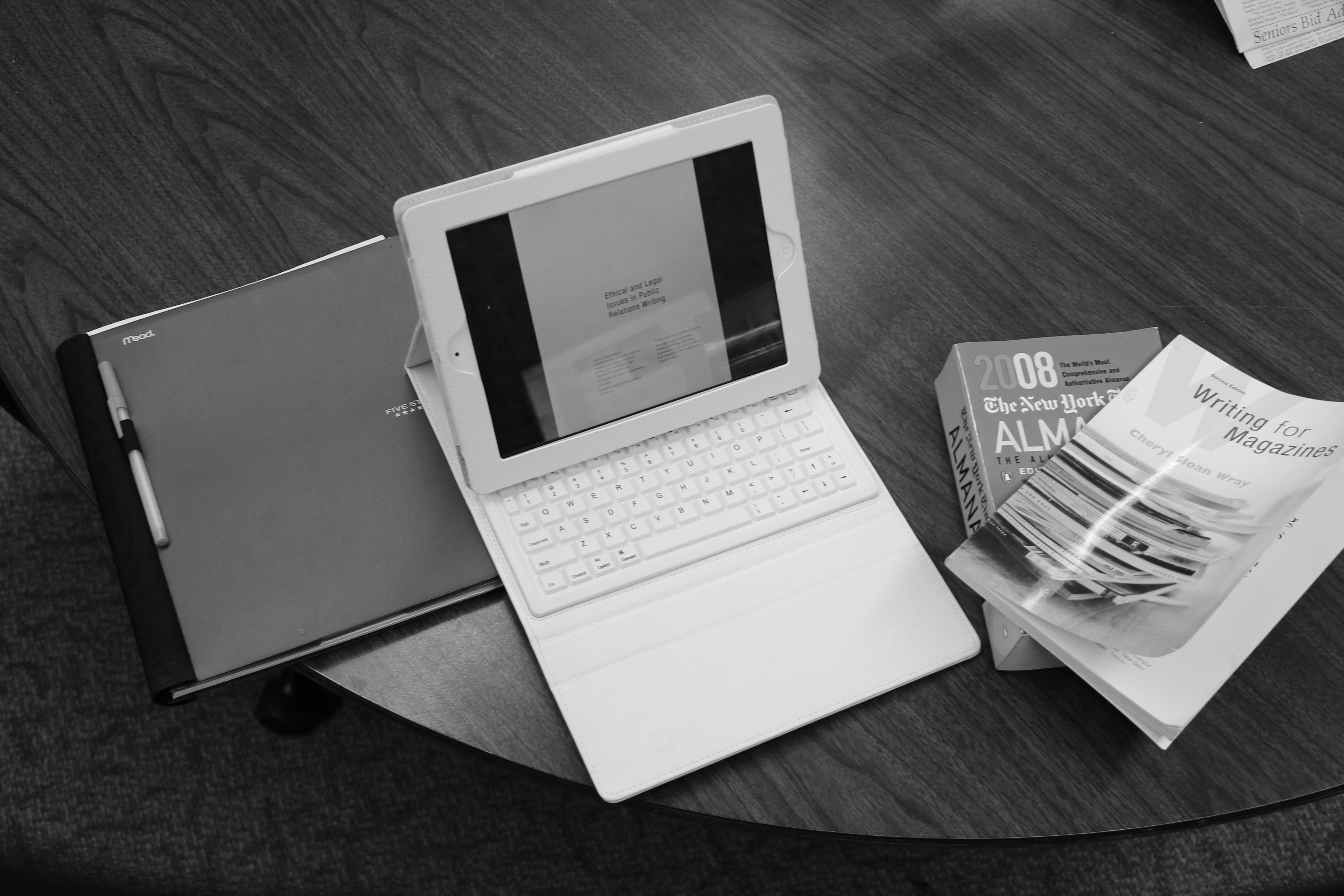 EBooks Vs Textbooks What Is The Future Of Reading 